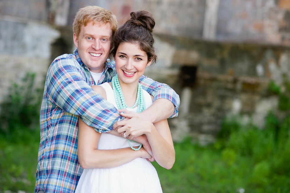 Rebecca and Dustin /// Milwaukee Wisconsin Engagement Session - Best ...